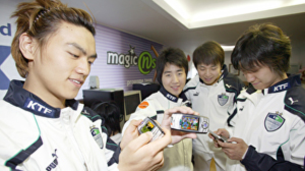 SKT vs KTF, e스포츠리그 시즌 첫 격돌