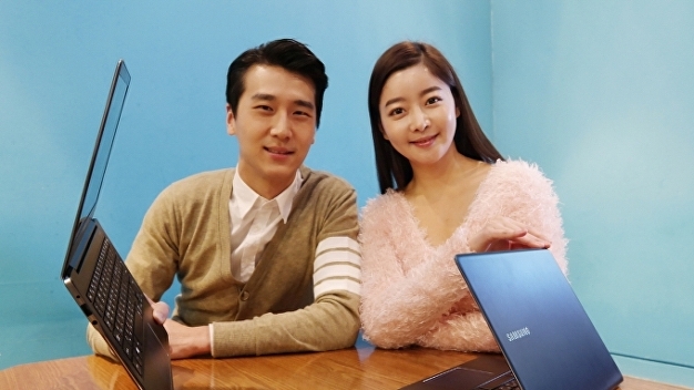 LG '그램'에 맞짱, 삼성 950g 노트북 출시