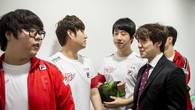 [LOL]SKT, CLG 꺾고 연패 탈출 성공