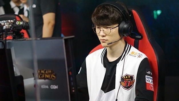 [LOL]SKT, 완벽한 날개 운영으로 1세트 승리