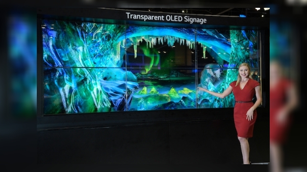 [컨콜 종합]中 업체 도전에 G2 무역전쟁까지···LGD 2Q 실적에 분 '외풍'