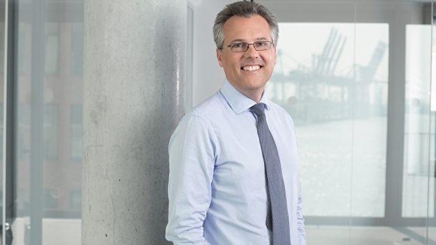 NXP반도체, 신임 CEO에 커트 시버스 선임