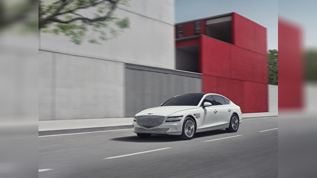 제네시스, 'G80 전동화 모델' 출시…주행거리 427km 확보