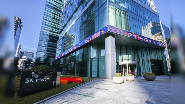 [종합] SKT, 2Q '방긋'…통신·뉴ICT '쌍두마차'