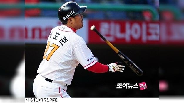 SK 이호준, KBO 8월 MVP 선정
