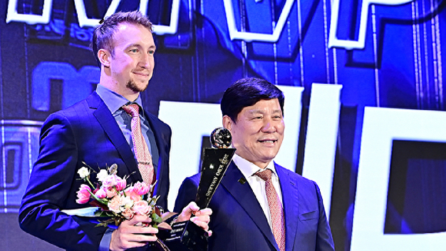 [포토]MVP 수상한 NC 페디