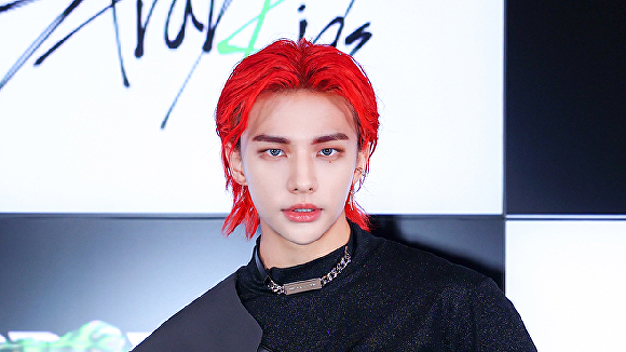 스트레이키즈 현진 美서 오른손 부상 퍼포 일부 제한