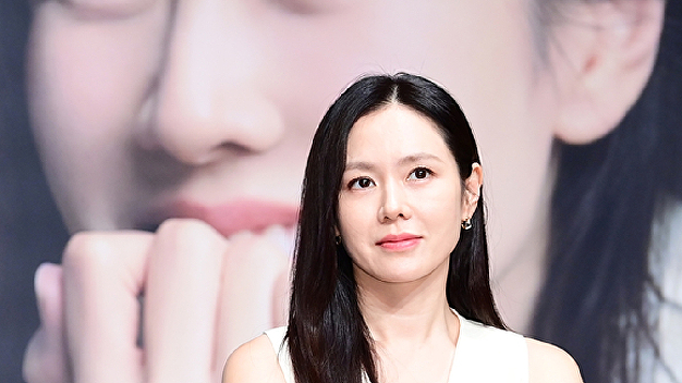 [28th BIFAN] 손예진 "결혼은 다른 세계, 아들 이유식 잘 먹으면 행복해"