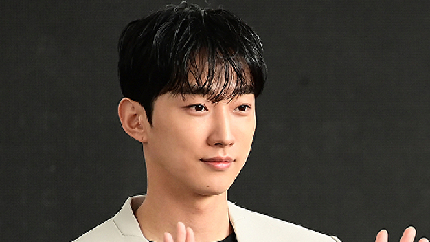 [29th BIFF] '그 시절' 진영 "나이 두배 차이, 교복 어울리도록 젊음 노력"