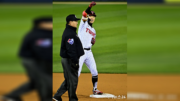 결승타·슈퍼 캐치 LG 박해민, KS 우승 확정 발판 5차전 MVP