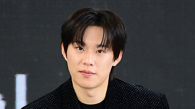 [29th BIFF] 유아인 지운 김성철…'지옥2' 감독 "김성철만의 느낌 있다"