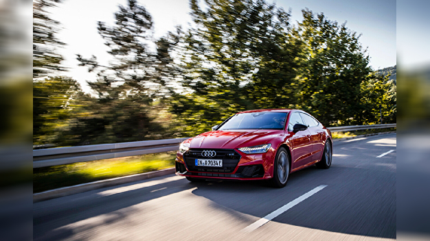 [Hong시승기] 부드럽고 강력한 아우디 A7 PHEV, 팔방미인 그 자체