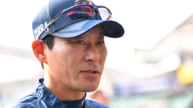 [포토]SSG와 준PO 1차전 앞둔 강인권 감독